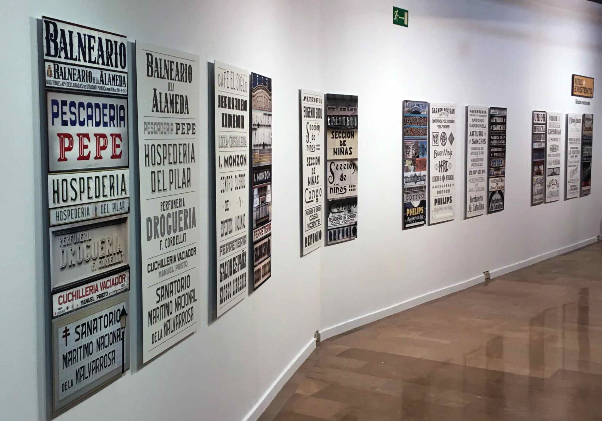 'Gráfica urbana de València' (Juan Nava) o el arte del letrero - MAKMA