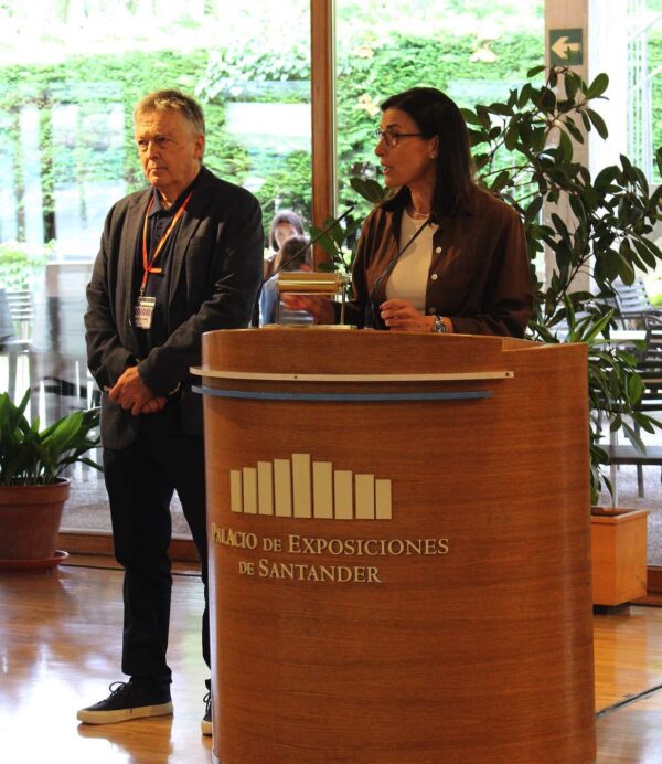 ArteSantander se despide de su director Juan González de Riancho con ...